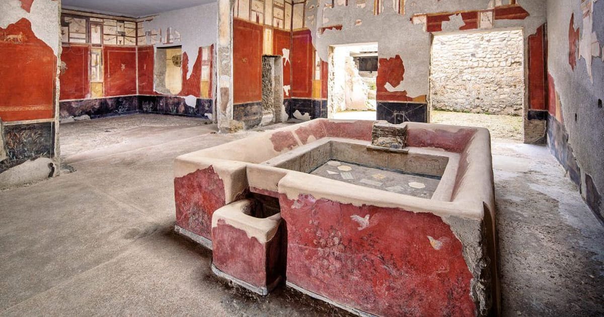 Fullery of Stephanus: a unique glimpse of Pompeii's past - Tours and ...